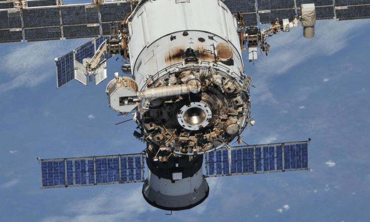 Small cracks found on Russian module on ISS: Report - Telugu Bullet
