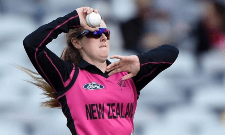 NZ all-rounder Anna Peterson retires from international cricket ...