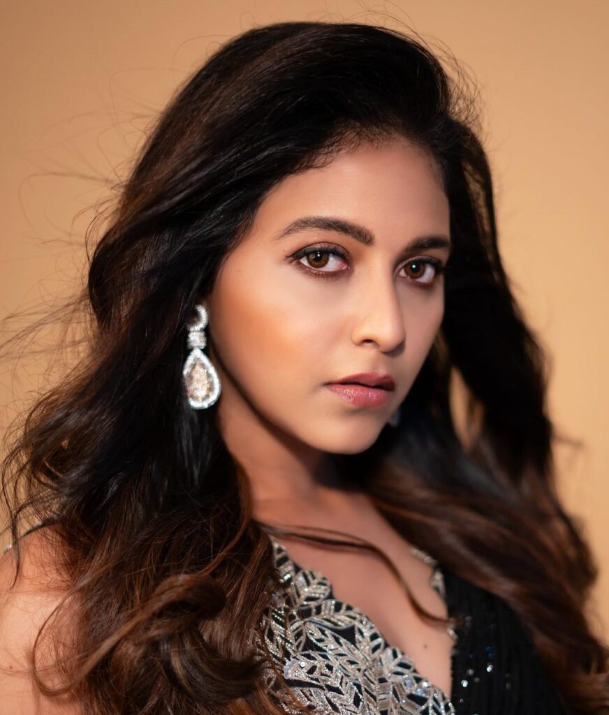 Anjali Hot Saree Pics | HD Images Gallery | Instagram Photos