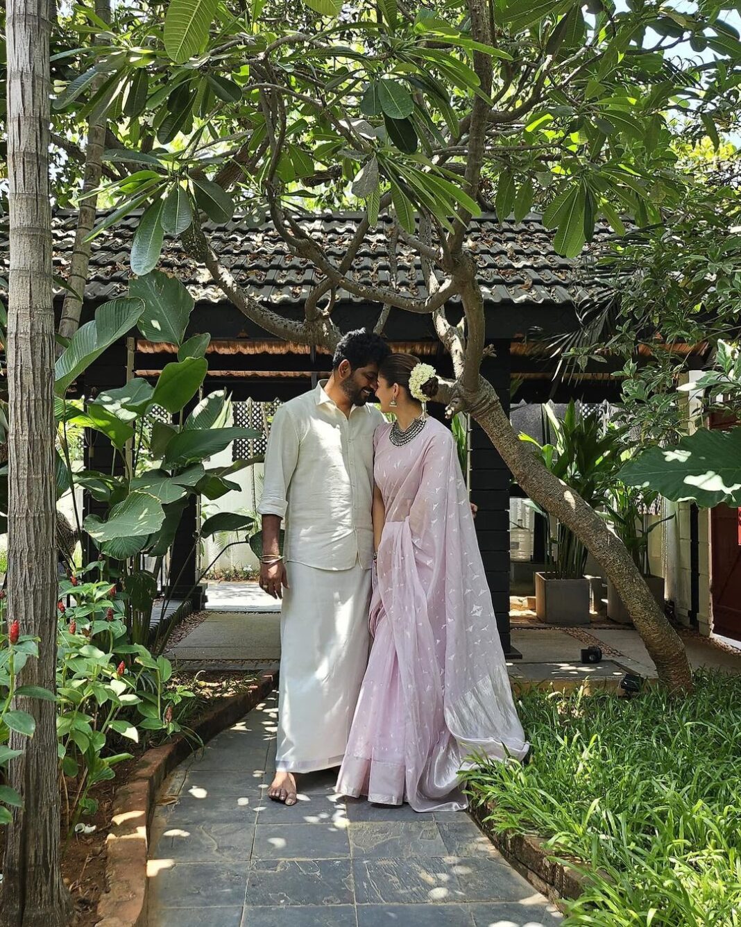 Nayanthara Husband Vignesh Shivan Latest HD Photo Gallery