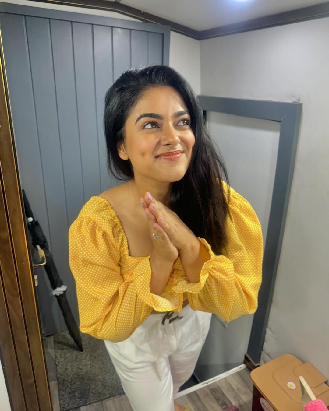 Siddhi Idnani New Pics | Latest Instagram Gallery | HD Photo