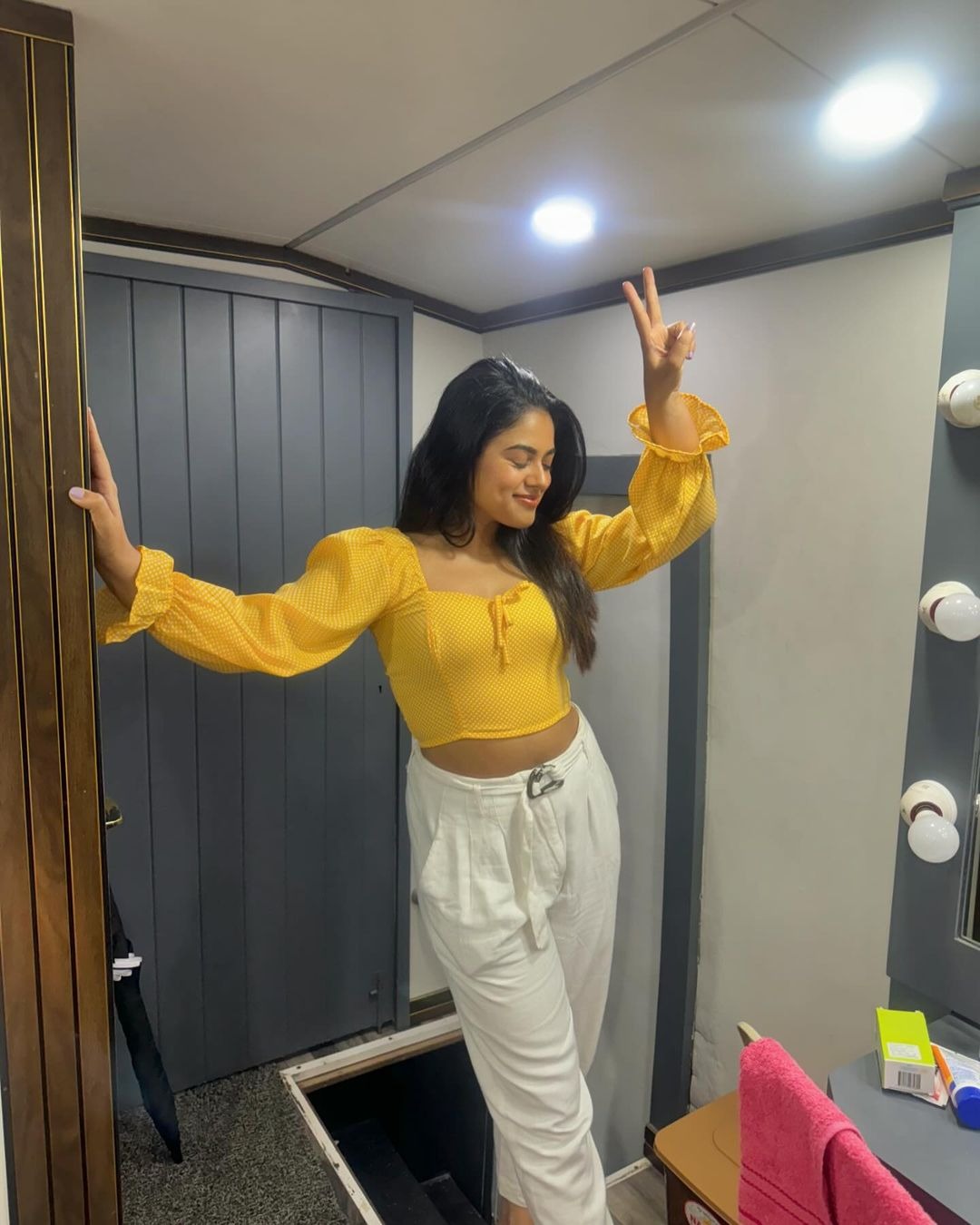 Siddhi Idnani New Pics | Latest Instagram Gallery | HD Photo