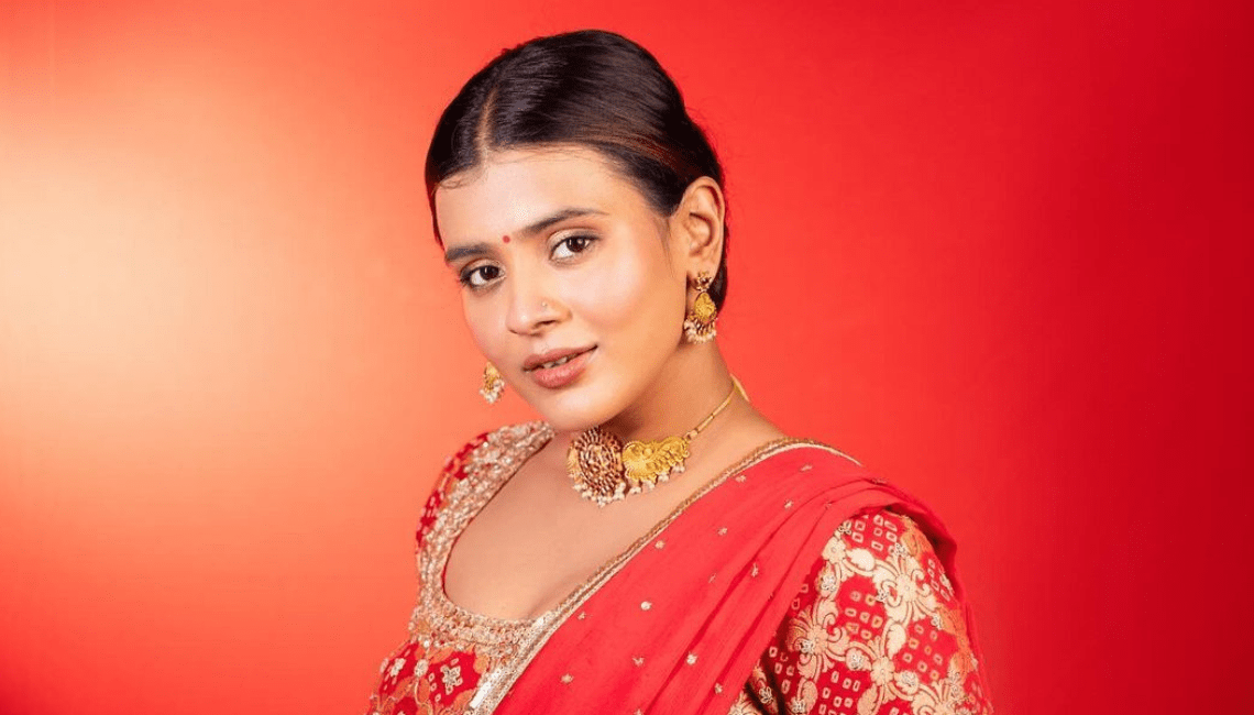 Hebah always looks so effortlessly beautiful.