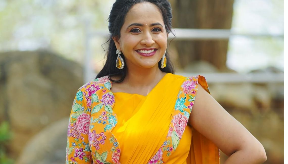 Lasya Manjunath smile was so cute ln latest photoshoot - Telugu Bullet