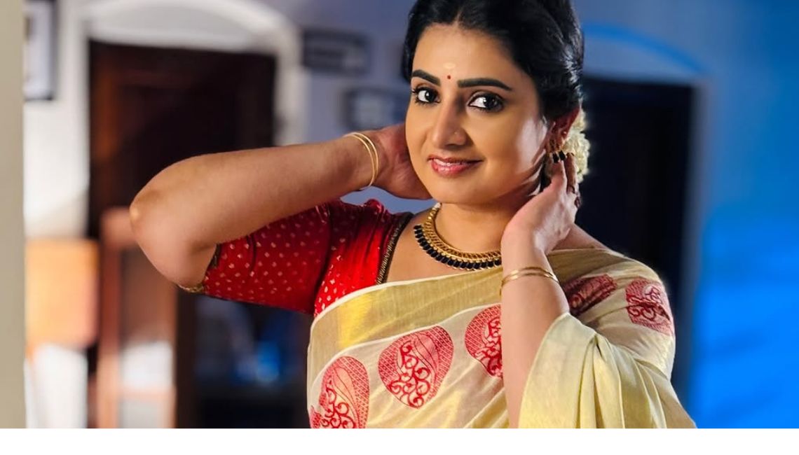 Sujitha Dhanush New looksl In Traditional Saree - Telugu Bullet